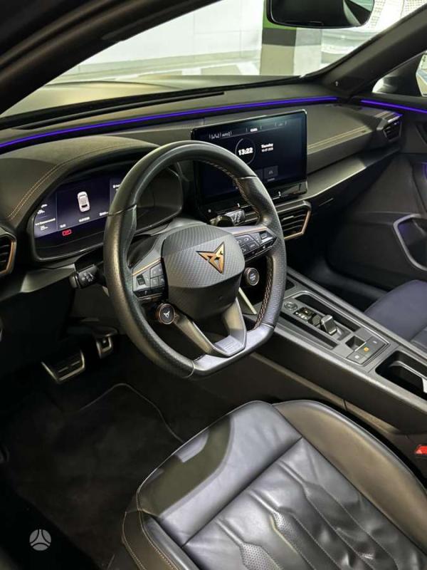 Серый Cupra Formentor 2023 в Вильнюс, объемом двигателя 2.48 л и пробегом 69 тыс. км за 35500 €, фото 6 на AUTOMOTO.COM.LV
