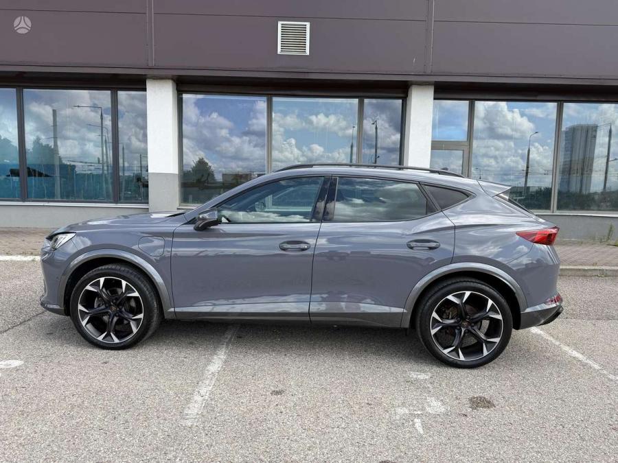Pelēks Cupra Formentor 2023 Viļņa, ar dzinēja tilpumu 1.40 L un nobraukumu 56 tūkst. km par 24950 €, foto 8 vietnē AUTOMOTO.COM.LV