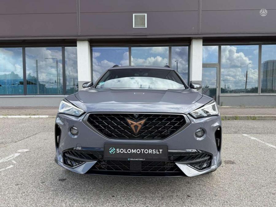 Pelēks Cupra Formentor 2023 Viļņa, ar dzinēja tilpumu 1.40 L un nobraukumu 56 tūkst. km par 24950 €, foto 11 vietnē AUTOMOTO.COM.LV
