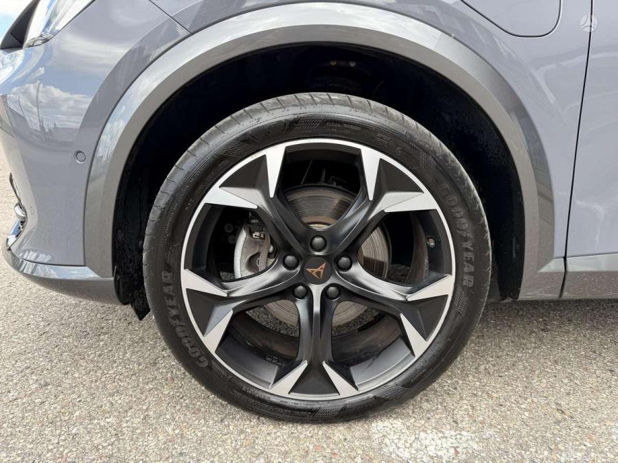 Pelēks Cupra Formentor 2023 Viļņa, ar dzinēja tilpumu 1.40 L un nobraukumu 56 tūkst. km par 24950 €, foto 12 vietnē AUTOMOTO.COM.LV