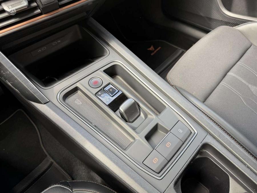 Pelēks Cupra Formentor 2023 Viļņa, ar dzinēja tilpumu 1.40 L un nobraukumu 56 tūkst. km par 24950 €, foto 30 vietnē AUTOMOTO.COM.LV