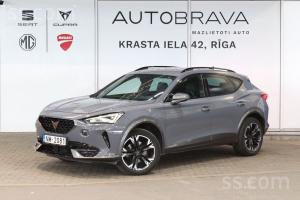 Серый Cupra Formentor 2023 в Рига, объемом двигателя 1.50 л и пробегом 77 тыс. км за 22990 €, фото  на AUTOMOTO.COM.LV