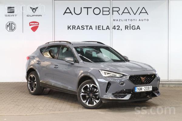 Серый Cupra Formentor 2023 в Рига, объемом двигателя 1.50 л и пробегом 77 тыс. км за 22990 €, фото 3 на AUTOMOTO.COM.LV