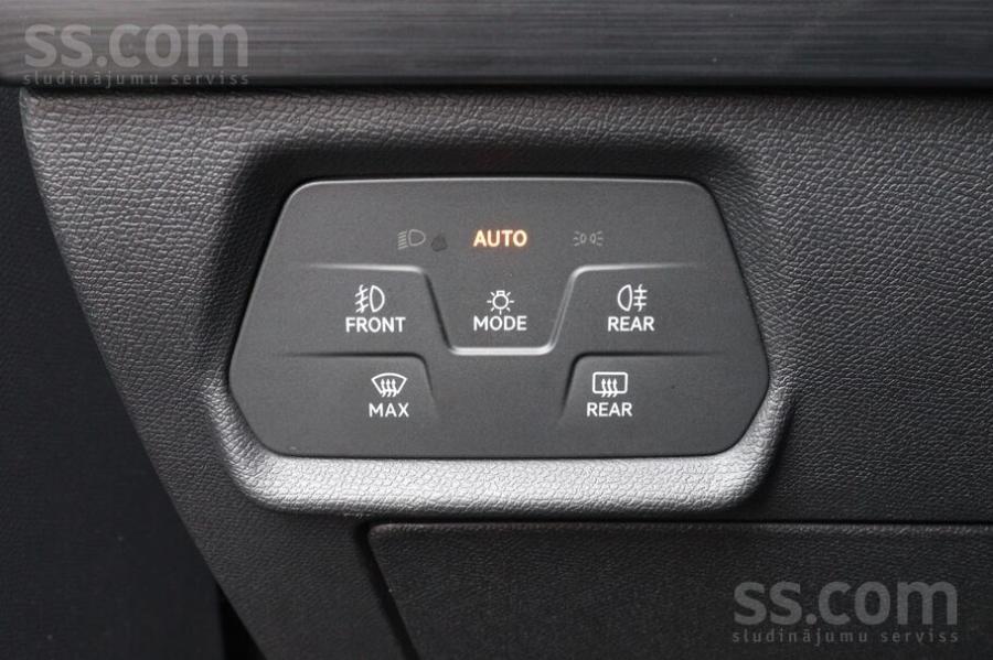Серый Cupra Formentor 2023 в Рига, объемом двигателя 1.50 л и пробегом 77 тыс. км за 22990 €, фото 26 на AUTOMOTO.COM.LV
