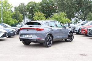 Серый Cupra Formentor 2023 в Рига, объемом двигателя 1.50 л и пробегом 77 тыс. км за 22990 €, фото 35 на AUTOMOTO.COM.LV