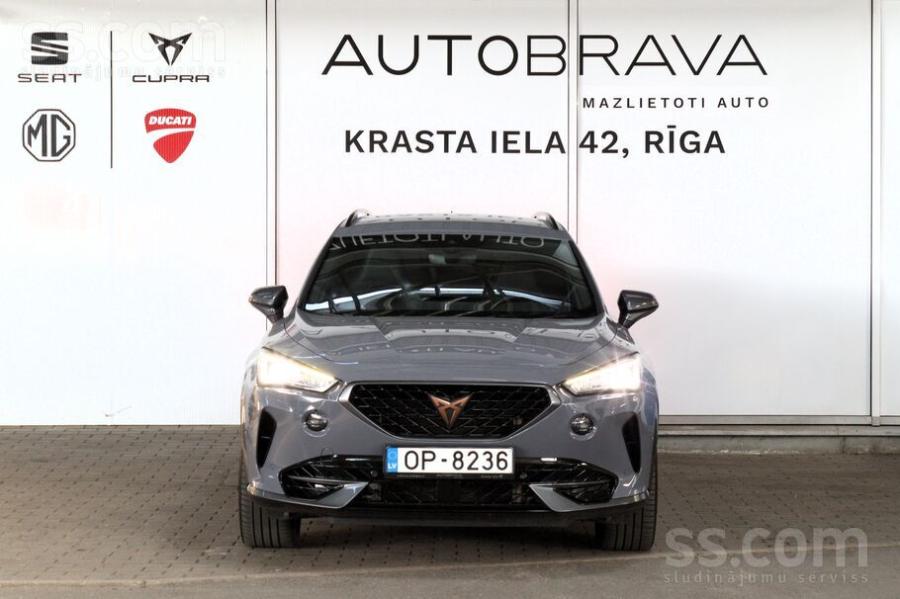 Grey Cupra Formentor 2023 in Riga, with an engine capacity of 2.00 L and mileage of 42 thousand km for 28990 €, photo 3 on AUTOMOTO.COM.LV