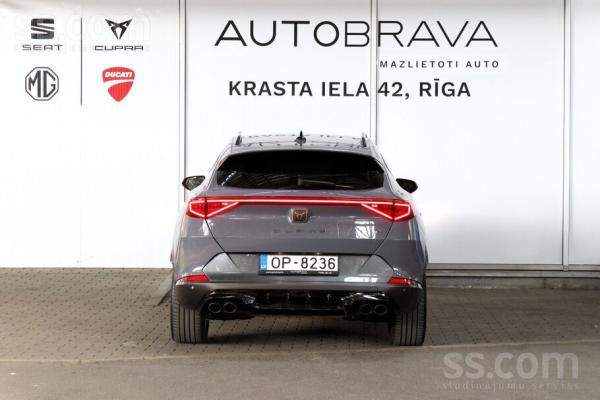 Серый Cupra Formentor 2023 в Рига, объемом двигателя 2.00 л и пробегом 42 тыс. км за 28990 €, фото 7 на AUTOMOTO.COM.LV