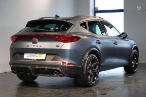 Серый Cupra Formentor 2023 в Вильнюс, объемом двигателя 2.48 л и пробегом 43 тыс. км за 36900 €, фото 4 на AUTOMOTO.COM.LV