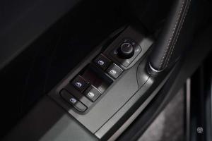 Серый Cupra Formentor 2023 в Вильнюс, объемом двигателя 2.48 л и пробегом 43 тыс. км за 36900 €, фото 26 на AUTOMOTO.COM.LV