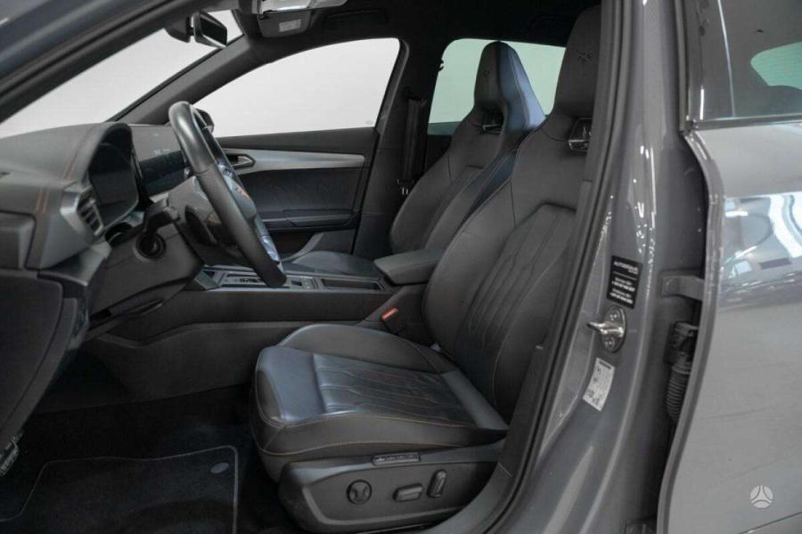 Pelēks Cupra Formentor 2023 Viļņa, ar dzinēja tilpumu 2.00 L un nobraukumu 41 tūkst. km par 29500 €, foto 8 vietnē AUTOMOTO.COM.LV