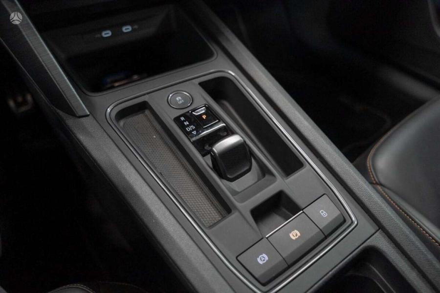 Pelēks Cupra Formentor 2023 Viļņa, ar dzinēja tilpumu 2.00 L un nobraukumu 41 tūkst. km par 29500 €, foto 22 vietnē AUTOMOTO.COM.LV