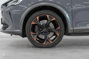 Pelēks Cupra Formentor 2023 Viļņa, ar dzinēja tilpumu 2.00 L un nobraukumu 41 tūkst. km par 29500 €, foto 25 vietnē AUTOMOTO.COM.LV