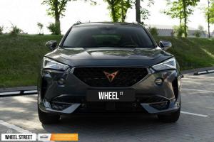 Pelēks Cupra Formentor 2023 Viļņa, ar dzinēja tilpumu 1.98 L un nobraukumu 19 tūkst. km par 29500 €, foto  vietnē AUTOMOTO.COM.LV