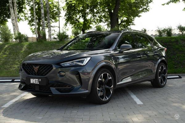 Pelēks Cupra Formentor 2023 Viļņa, ar dzinēja tilpumu 1.98 L un nobraukumu 19 tūkst. km par 29500 €, foto 2 vietnē AUTOMOTO.COM.LV