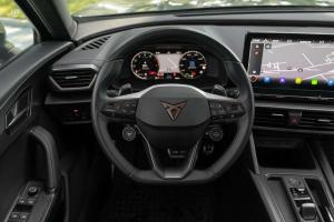 Grey Cupra Formentor 2023 in Vilnius, with an engine capacity of 1.98 L and mileage of 19 thousand km for 29500 €, photo 23 on AUTOMOTO.COM.LV