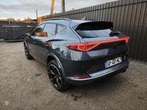 Grey Cupra Formentor 2023 in Kaunas, with an engine capacity of 1.50 L and mileage of 42 thousand km for 16999 €, photo 8 on AUTOMOTO.COM.LV