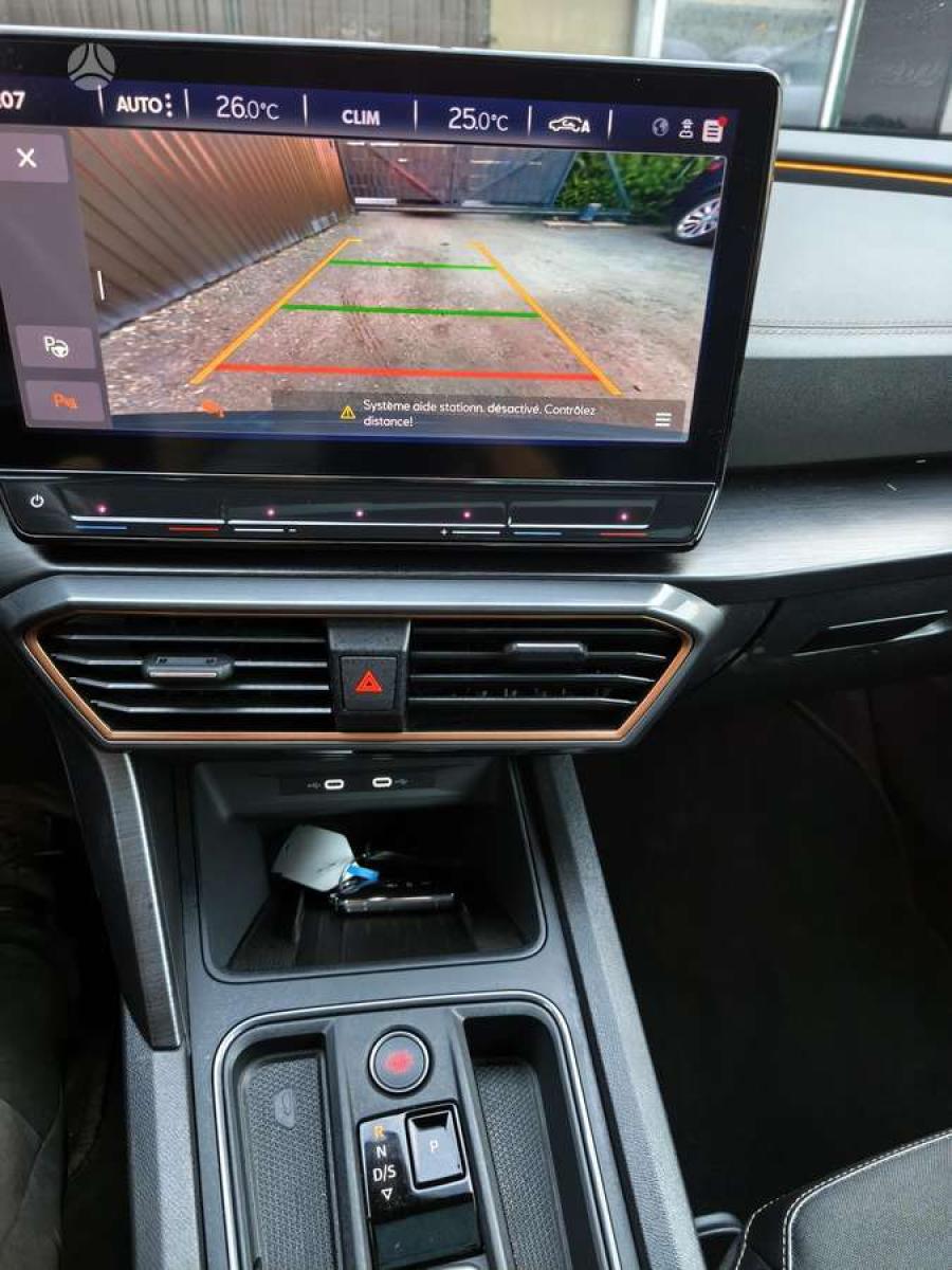 Grey Cupra Formentor 2023 in Kaunas, with an engine capacity of 1.50 L and mileage of 42 thousand km for 16999 €, photo 12 on AUTOMOTO.COM.LV