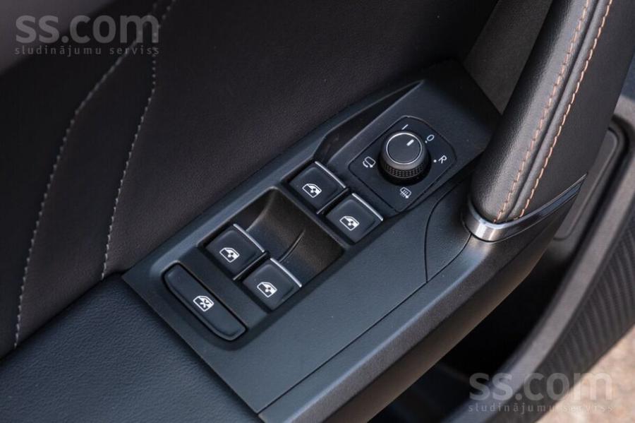 Pelēks Cupra Formentor 2023 Rīga, ar dzinēja tilpumu 1.50 L un nobraukumu 63 tūkst. km par 23950 €, foto 22 vietnē AUTOMOTO.COM.LV