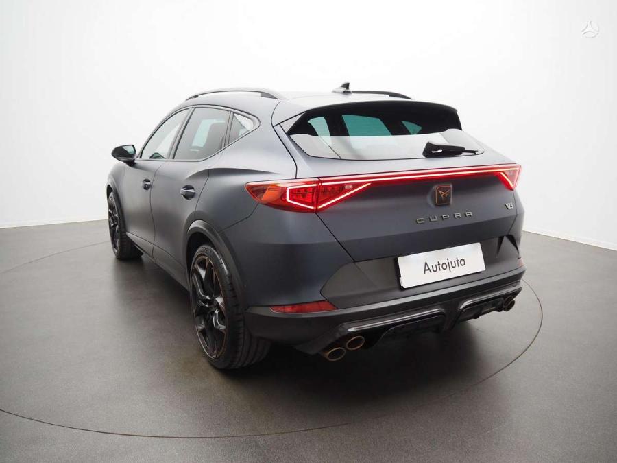 Серый Cupra Formentor 2023 в Вильнюс, объемом двигателя 2.48 л и пробегом 70 тыс. км за 36500 €, фото 7 на AUTOMOTO.COM.LV