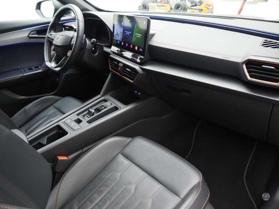 Серый Cupra Formentor 2023 в Вильнюс, объемом двигателя 2.48 л и пробегом 70 тыс. км за 36500 €, фото 13 на AUTOMOTO.COM.LV