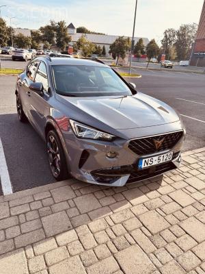 Серый Cupra Formentor 2023 в Рига, объемом двигателя 2.00 л и пробегом 38 тыс. км за 28500 €, фото  на AUTOMOTO.COM.LV