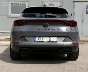 Grey Cupra Formentor 2023 in Riga, with an engine capacity of 1.50 L and mileage of 63 thousand km for 23200 €, photo 5 on AUTOMOTO.COM.LV