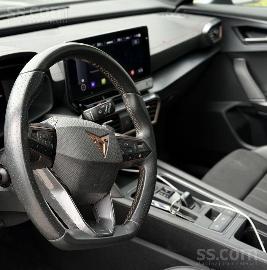 Grey Cupra Formentor 2023 in Riga, with an engine capacity of 1.50 L and mileage of 63 thousand km for 23200 €, photo 8 on AUTOMOTO.COM.LV