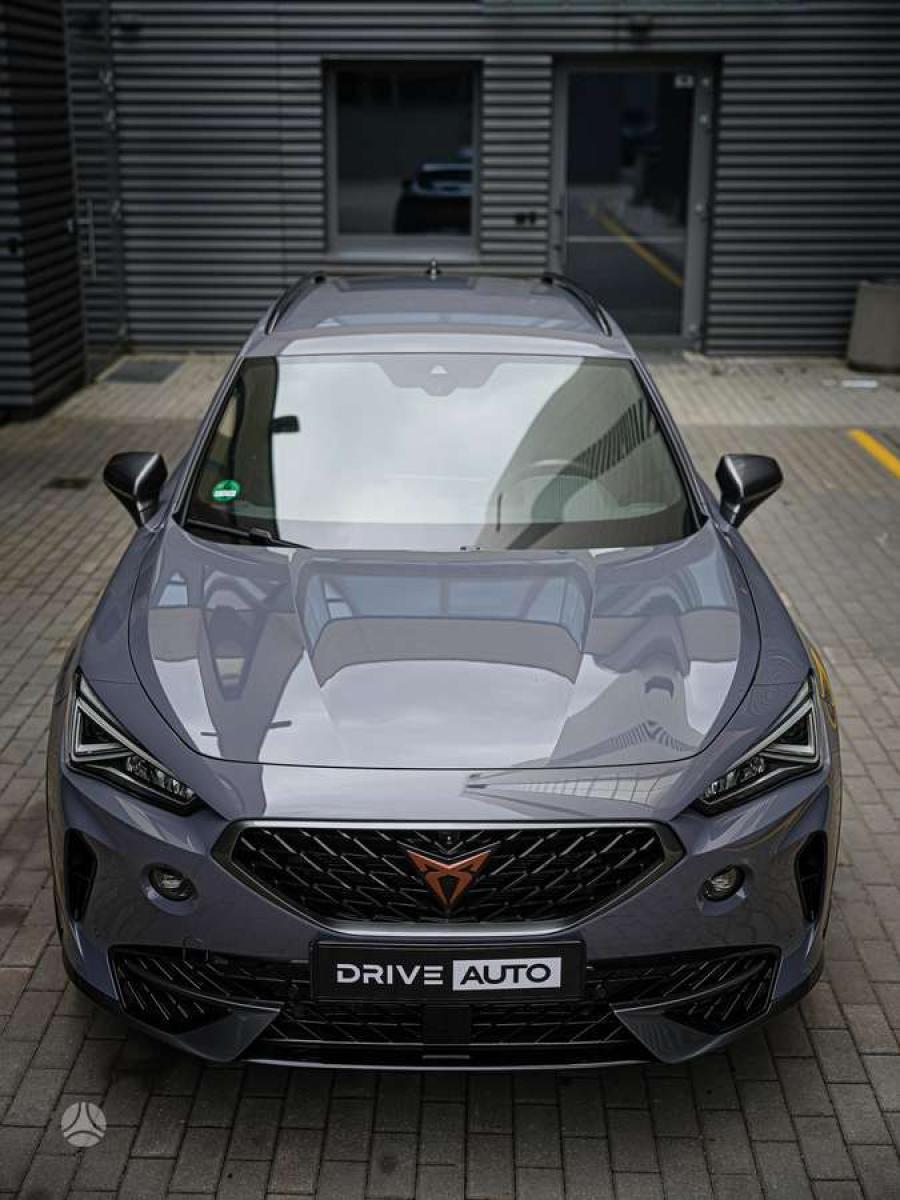 Grey Cupra Formentor 2023 in Vilnius, with an engine capacity of 1.40 L and mileage of 28 thousand km for 26500 €, photo 7 on AUTOMOTO.COM.LV