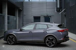 Grey Cupra Formentor 2023 in Vilnius, with an engine capacity of 1.40 L and mileage of 28 thousand km for 26500 €, photo 14 on AUTOMOTO.COM.LV