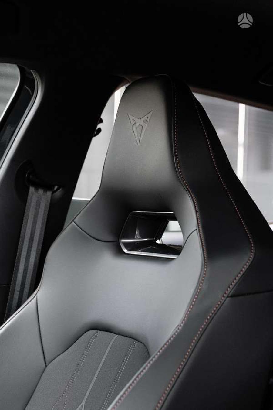 Grey Cupra Formentor 2023 in Vilnius, with an engine capacity of 1.40 L and mileage of 28 thousand km for 26500 €, photo 18 on AUTOMOTO.COM.LV