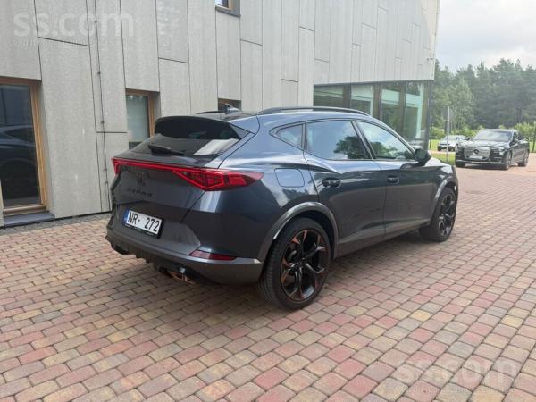 Grey Cupra Formentor 2023 in Riga, with an engine capacity of 1.40 L and mileage of 55 thousand km for 27990 €, photo 5 on AUTOMOTO.COM.LV