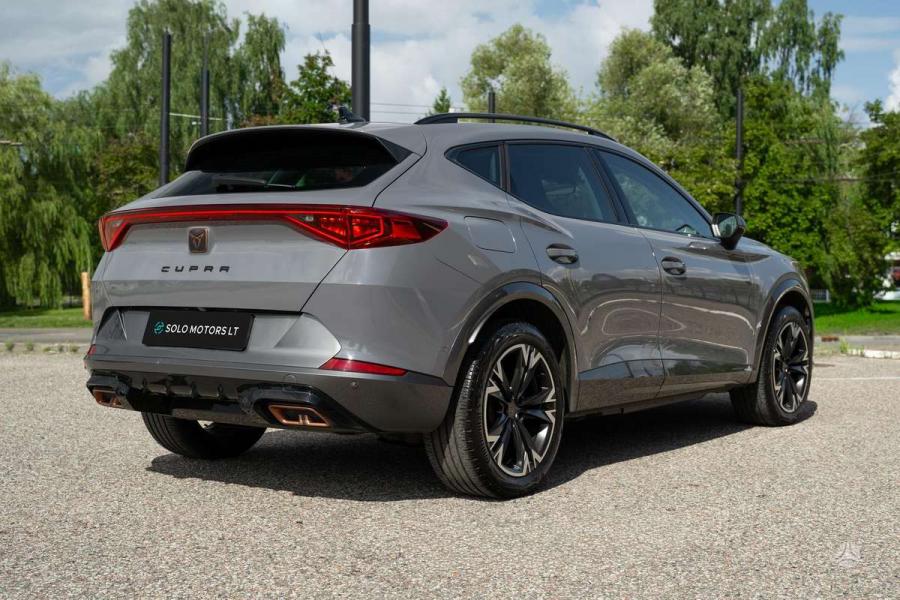 Pelēks Cupra Formentor 2023 Viļņa, ar dzinēja tilpumu 1.40 L un nobraukumu 60 tūkst. km par 24450 €, foto 14 vietnē AUTOMOTO.COM.LV