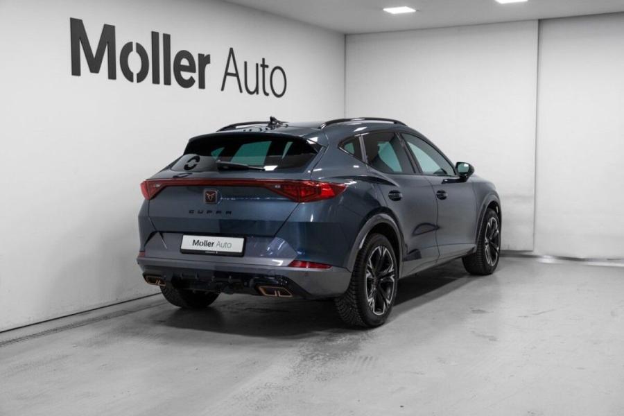 Pelēks Cupra Formentor 2023 Viļņa, ar dzinēja tilpumu 1.40 L un nobraukumu 124 tūkst. km par 23950 €, foto 4 vietnē AUTOMOTO.COM.LV