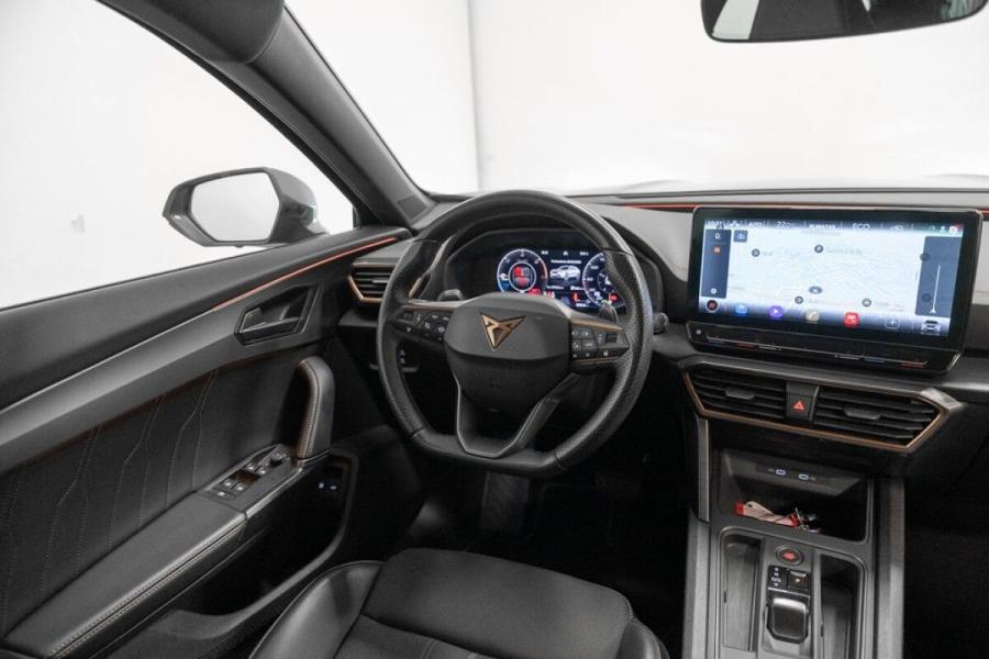 Pelēks Cupra Formentor 2023 Viļņa, ar dzinēja tilpumu 1.40 L un nobraukumu 124 tūkst. km par 23950 €, foto 12 vietnē AUTOMOTO.COM.LV