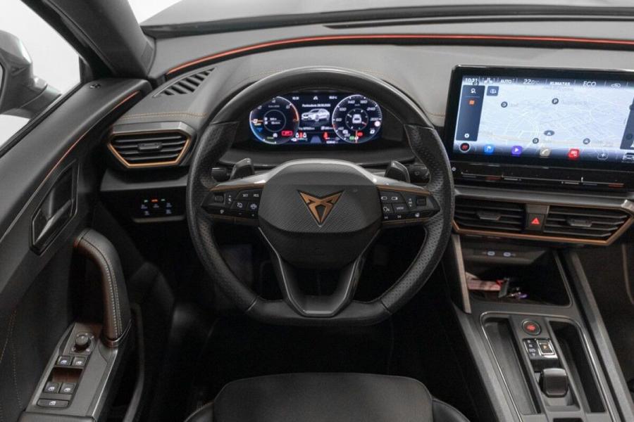 Pelēks Cupra Formentor 2023 Viļņa, ar dzinēja tilpumu 1.40 L un nobraukumu 124 tūkst. km par 23950 €, foto 13 vietnē AUTOMOTO.COM.LV
