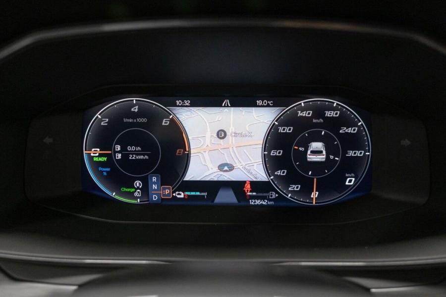 Pelēks Cupra Formentor 2023 Viļņa, ar dzinēja tilpumu 1.40 L un nobraukumu 124 tūkst. km par 23950 €, foto 15 vietnē AUTOMOTO.COM.LV