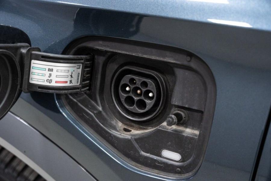Pelēks Cupra Formentor 2023 Viļņa, ar dzinēja tilpumu 1.40 L un nobraukumu 124 tūkst. km par 23950 €, foto 24 vietnē AUTOMOTO.COM.LV