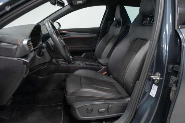 Grey Cupra Formentor 2023 in Vilnius, with an engine capacity of 1.40 L and mileage of 124 thousand km for 23950 €, photo 7 on AUTOMOTO.COM.LV