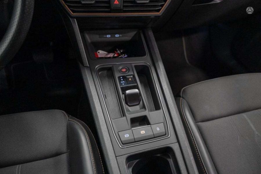 Серый Cupra Formentor 2023 в Вильнюс, объемом двигателя 1.40 л и пробегом 124 тыс. км за 23950 €, фото 23 на AUTOMOTO.COM.LV
