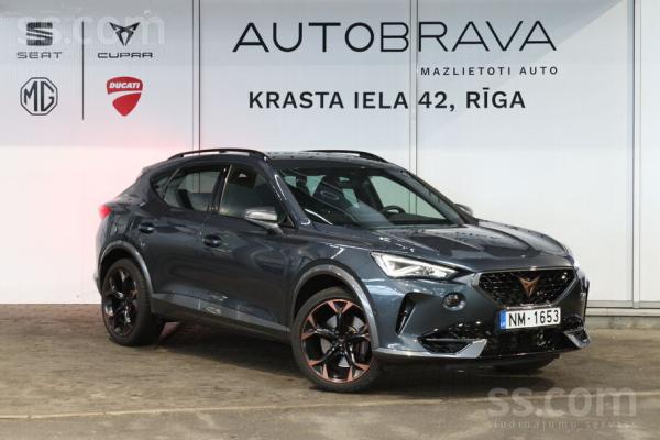 Grey Cupra Formentor 2023 in Riga, with an engine capacity of 2.00 L and mileage of 28 thousand km for 28990 €, photo 4 on AUTOMOTO.COM.LV