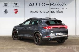 Серый Cupra Formentor 2023 в Рига, объемом двигателя 2.00 л и пробегом 28 тыс. км за 28990 €, фото 9 на AUTOMOTO.COM.LV