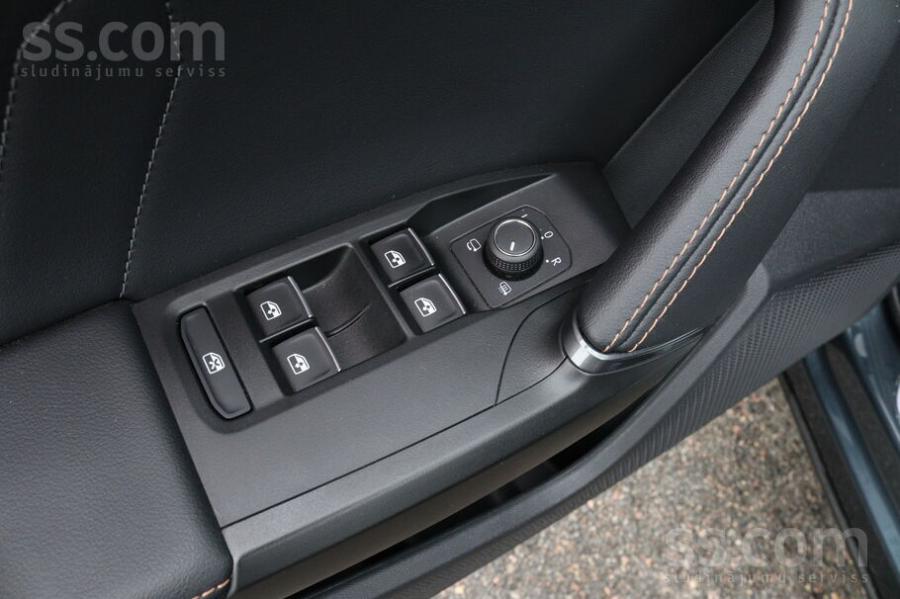 Серый Cupra Formentor 2023 в Рига, объемом двигателя 2.00 л и пробегом 28 тыс. км за 28990 €, фото 23 на AUTOMOTO.COM.LV