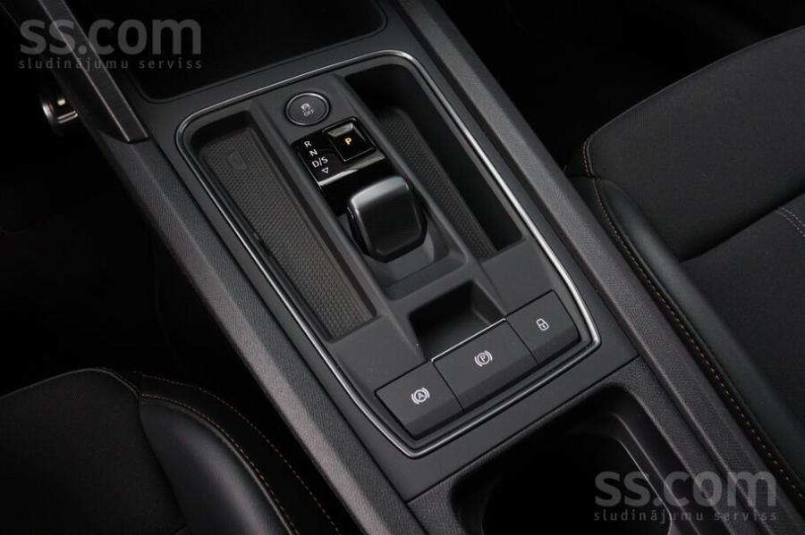 Серый Cupra Formentor 2023 в Рига, объемом двигателя 2.00 л и пробегом 28 тыс. км за 28990 €, фото 27 на AUTOMOTO.COM.LV