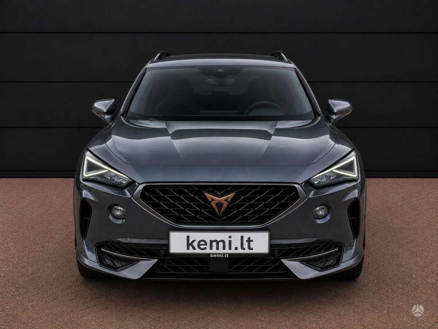Серый Cupra Formentor 2023 в Вильнюс, объемом двигателя 1.50 л и пробегом 83 тыс. км за 22450 €, фото 3 на AUTOMOTO.COM.LV