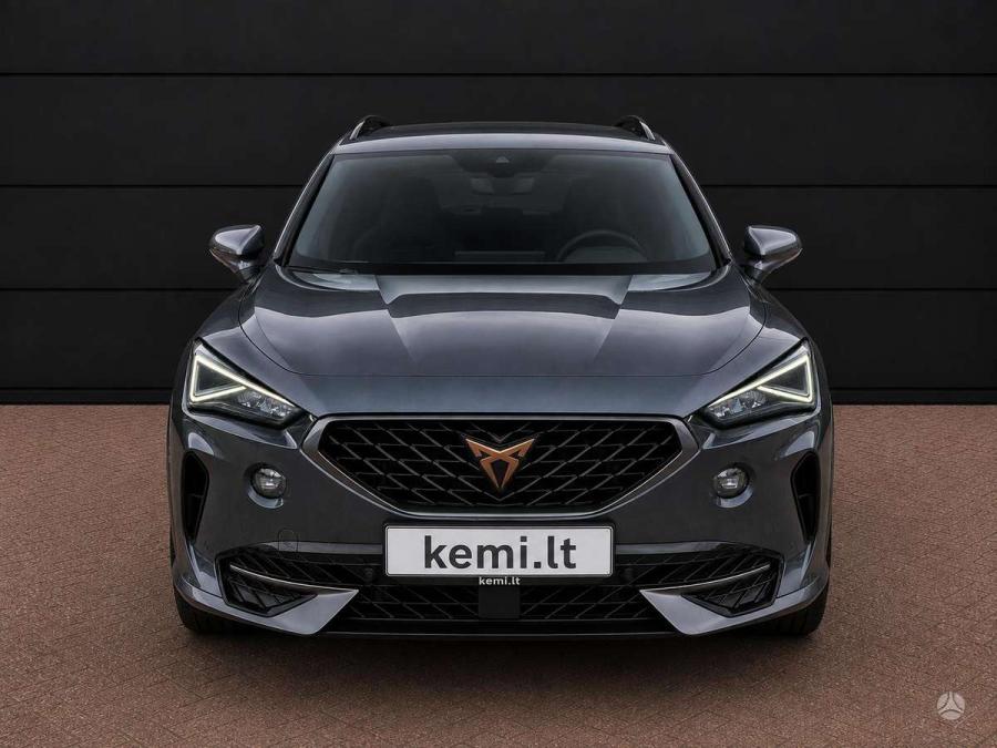 Grey Cupra Formentor 2023 in Vilnius, with an engine capacity of 1.50 L and mileage of 83 thousand km for 22450 €, photo 3 on AUTOMOTO.COM.LV