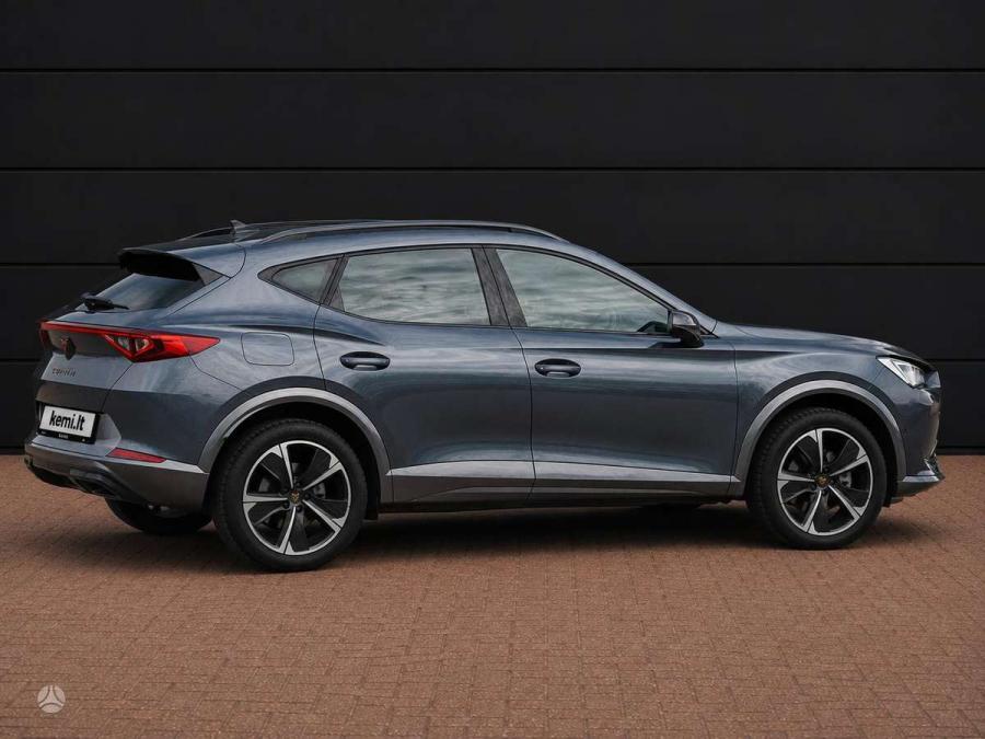 Grey Cupra Formentor 2023 in Vilnius, with an engine capacity of 1.50 L and mileage of 83 thousand km for 22450 €, photo 7 on AUTOMOTO.COM.LV