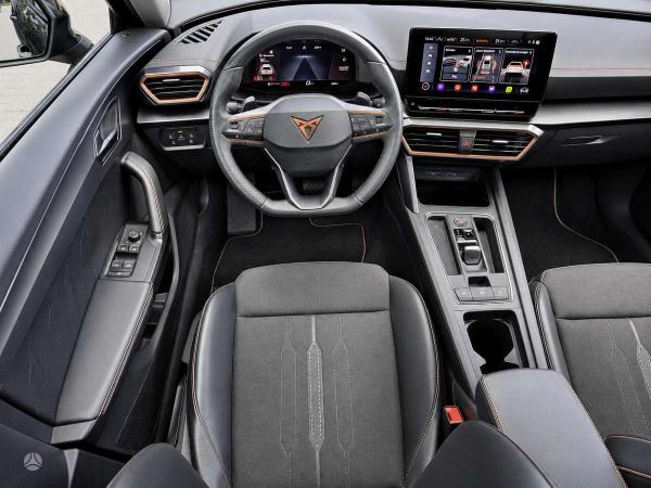 Pelēks Cupra Formentor 2023 Viļņa, ar dzinēja tilpumu 1.50 L un nobraukumu 83 tūkst. km par 22450 €, foto 9 vietnē AUTOMOTO.COM.LV