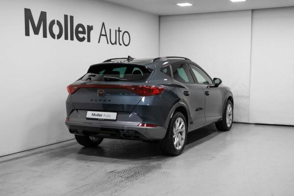 Серый Cupra Formentor 2023 в Вильнюс, объемом двигателя 2.00 л и пробегом 138 тыс. км за 23500 €, фото 4 на AUTOMOTO.COM.LV