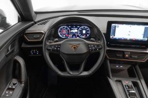 Серый Cupra Formentor 2023 в Вильнюс, объемом двигателя 2.00 л и пробегом 138 тыс. км за 23500 €, фото 12 на AUTOMOTO.COM.LV