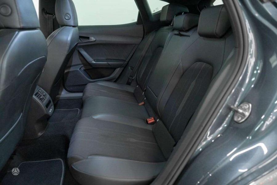 Grey Cupra Formentor 2023 in Vilnius, with an engine capacity of 1.50 L and mileage of 91 thousand km for 22600 €, photo 18 on AUTOMOTO.COM.LV